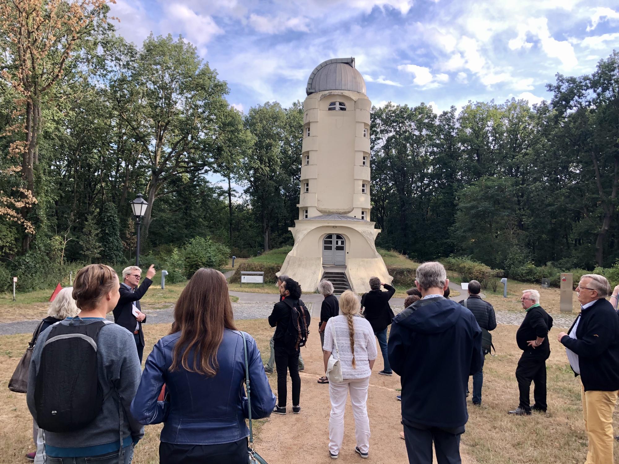 Von Alumni für Alumni: A Visit to the GFZ German Research Centre for ...